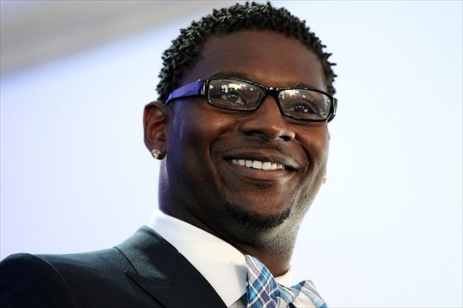 LaDainian Tomlinson Speaking Fee and Booking Agent Contact LaDainian Tomlinson Speaking Fee and Booking Agent Contact