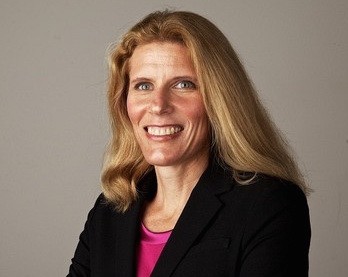 Marla Runyan Speaking Fee and Booking Agent Contact