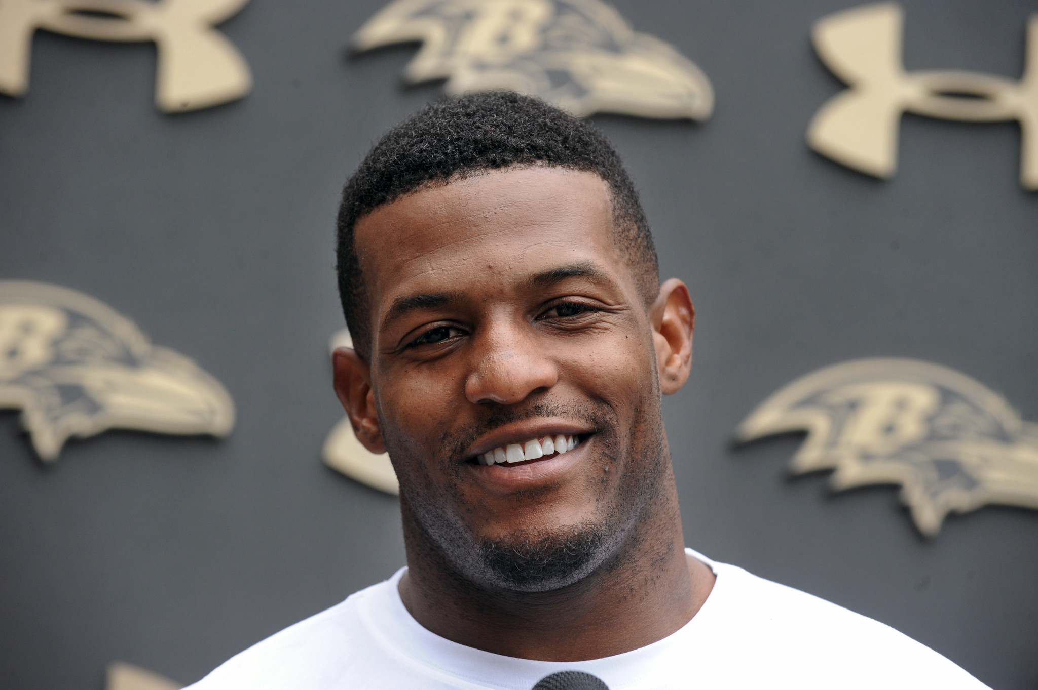 Mike Wallace Speaking Fee and Booking Agent Contact