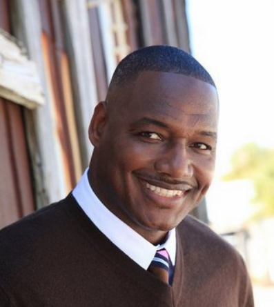 Derrick Brooks Speaking Fee and Booking Agent Contact