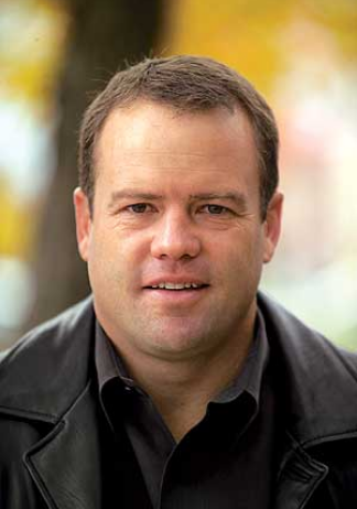 Steve Tasker Speaking Fee and Booking Agent Contact