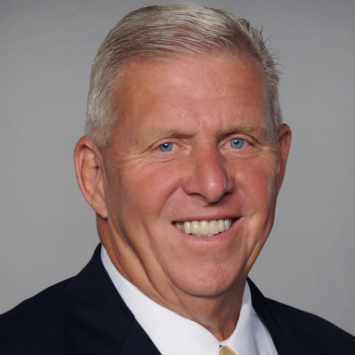 Bill Parcells Speaking Fee and Booking Agent Contact