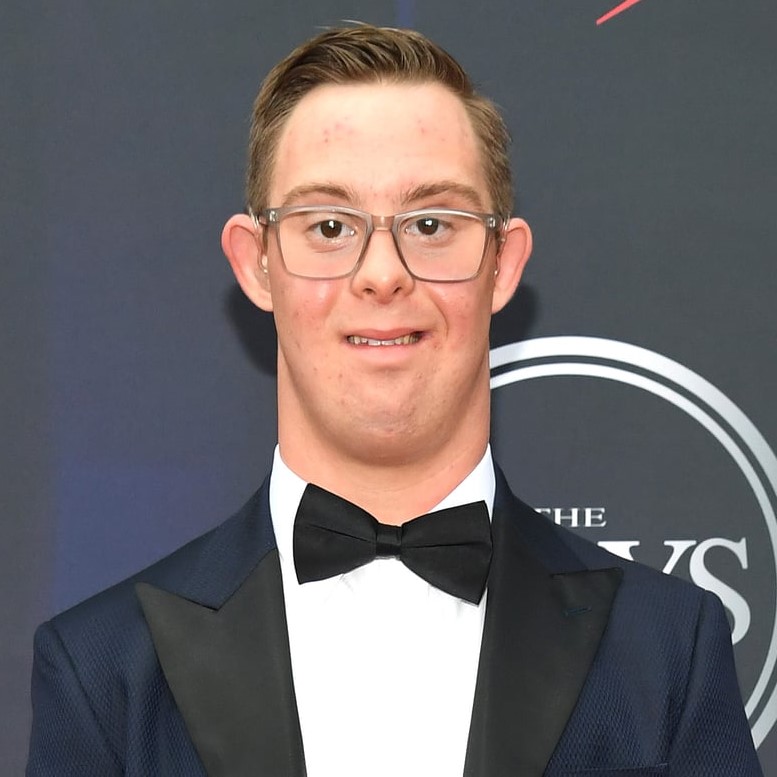 Chris Nikic Speaking Fee and Booking Agent Contact