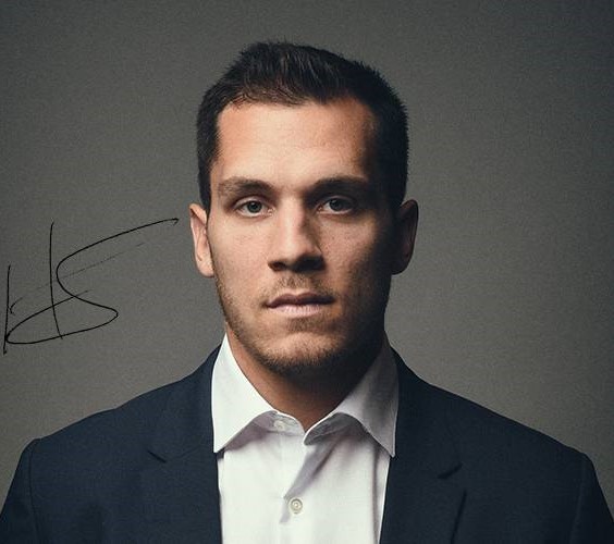 Bo Horvat Speaking Fee and Booking Agent Contact