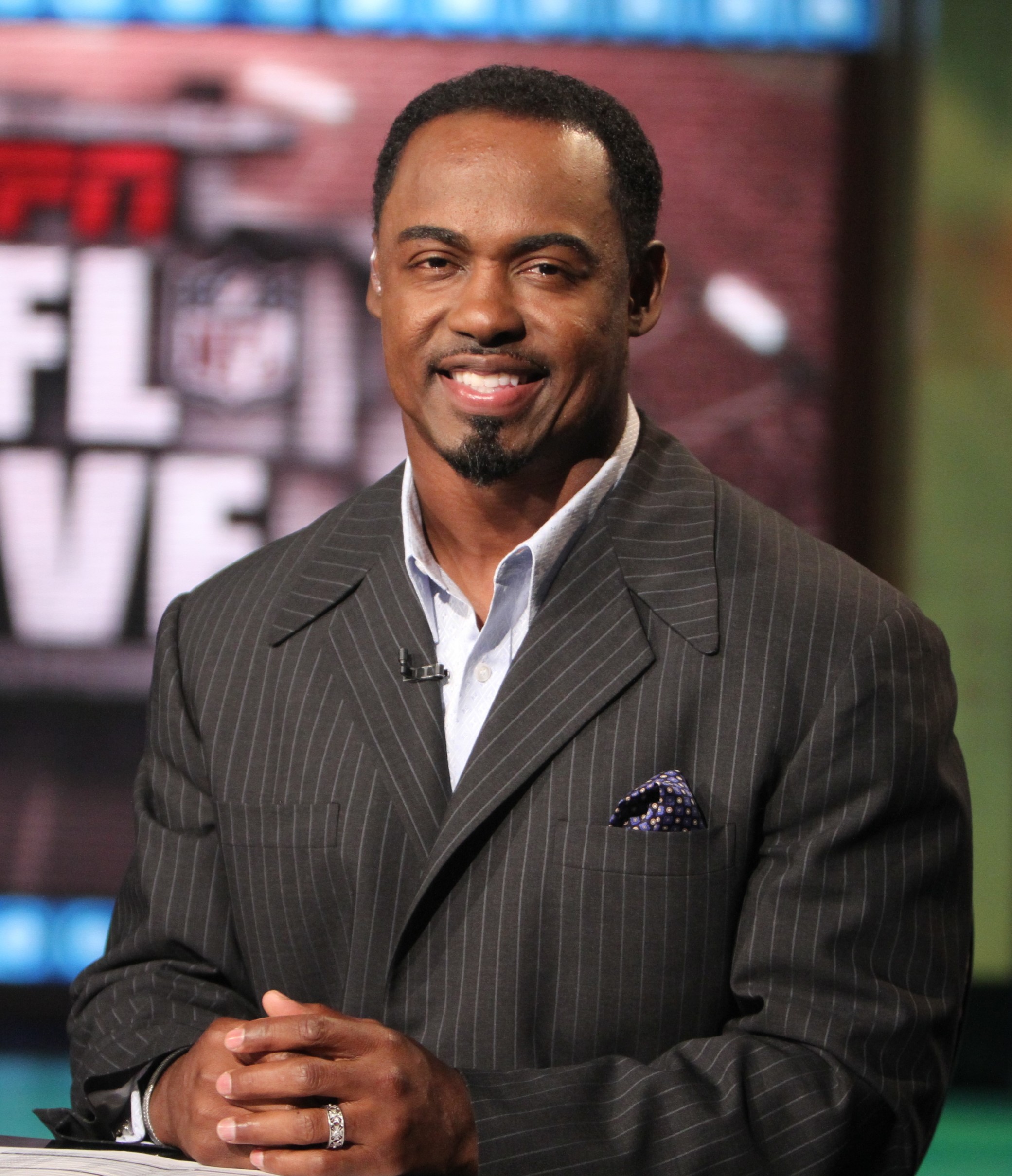 Brian Dawkins Speaking Fee and Booking Agent Contact