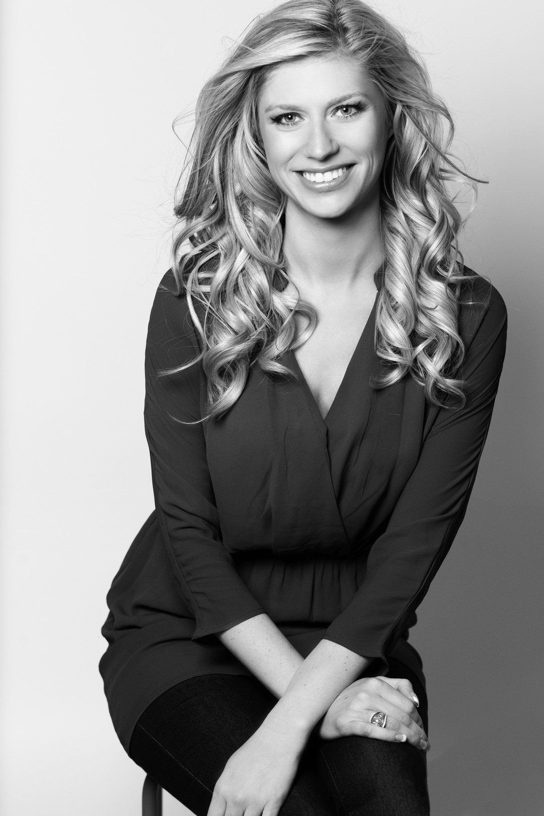 Kayce Smith Speaking Fee and Booking Agent Contact