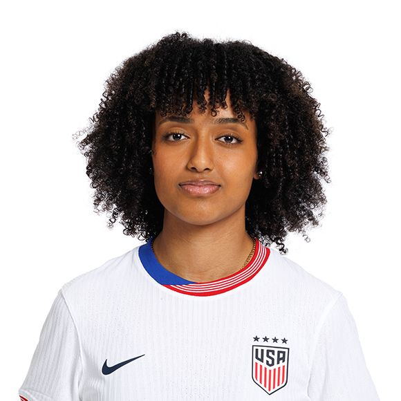 Lily Yohannes Speaking Fee and Booking Agent Contact