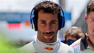 Daniel Ricciardo Speaking Fee and Booking Agent Contact